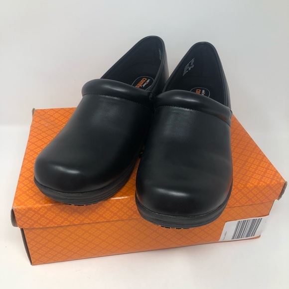 Safe T Step | Shoes | Safe T Step Womens Slip Resistant Work Clogs ...